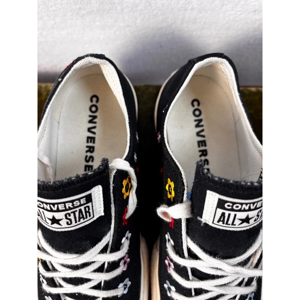 Converse | Shoes | Converse Chuck Taylor All Star Lift Platform Floral ...